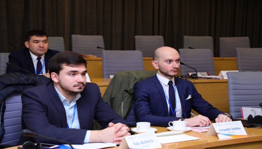 Workshop on Environmental Readiness for E-Commerce: Economic, Legal ...